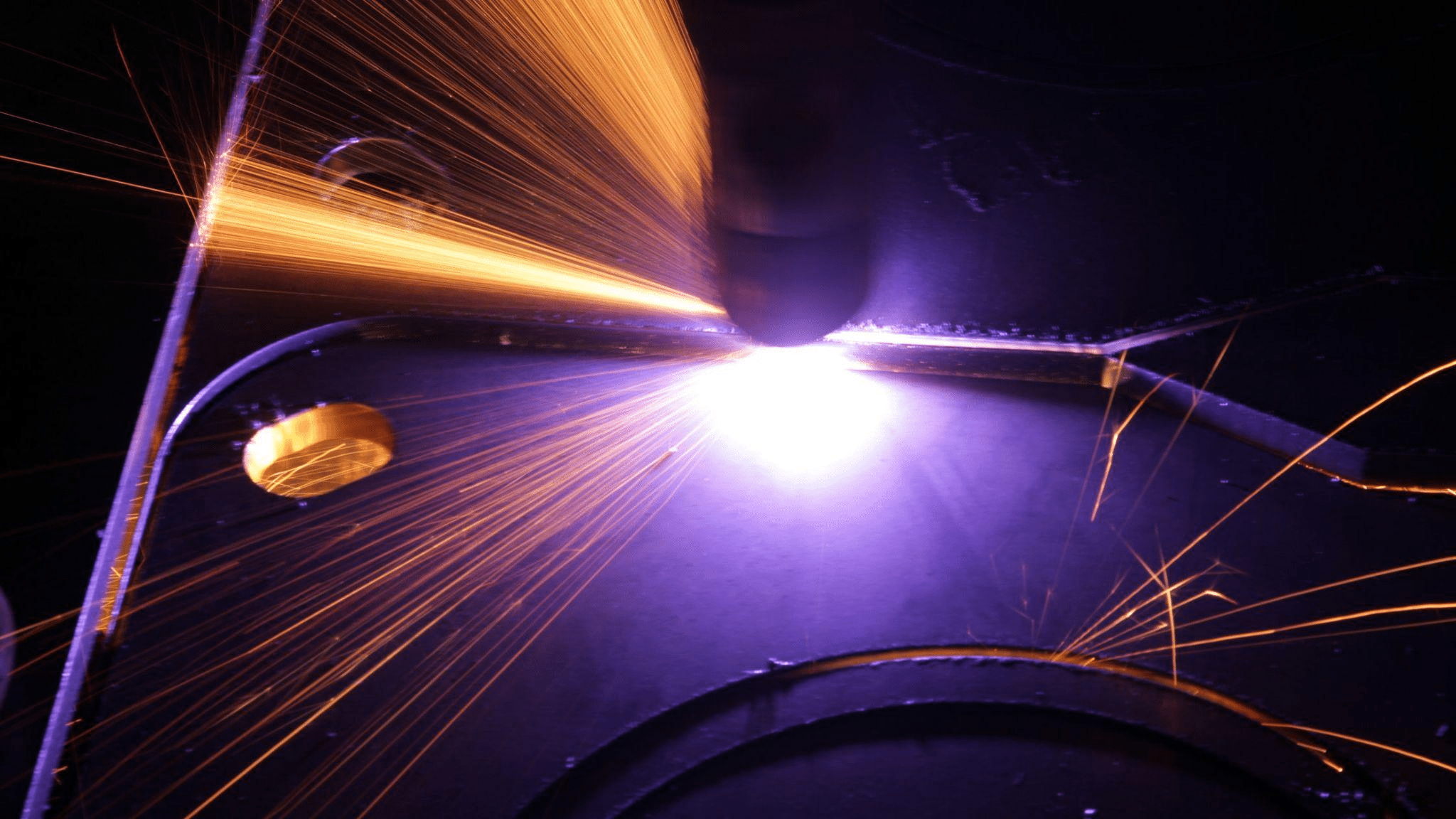 5 Basic Types of Lasers and Their Applications - DENALIWELD